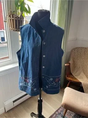 TanJay | Jackets & Coats | Womens Vintage Embroidered Denim Jean Vest ...